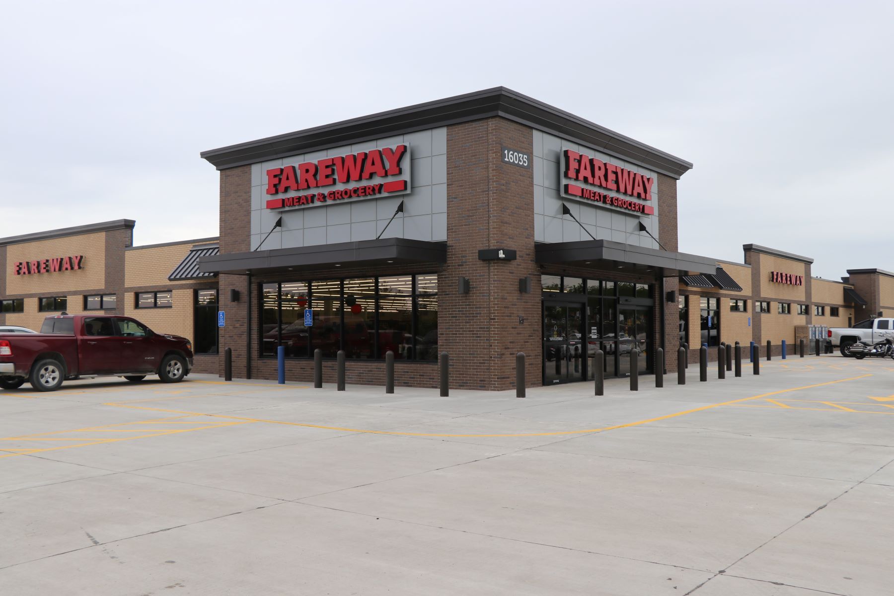Fareway's 135th store opens as Iowa-based grocer celebrates 85 years in ...