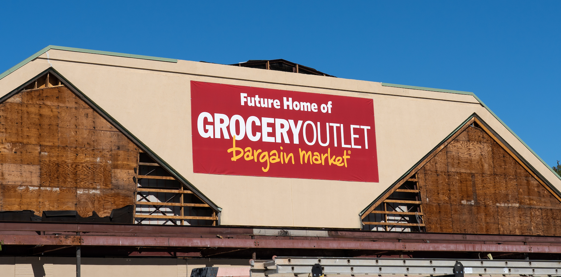 Grocery Outlet tallies double-digit net, comparable sales gains for ...