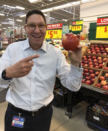 H-E-B stores president Scott McClelland to retire