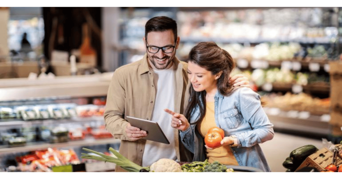 Specialty, fresh format, and value grocers are outpacing traditional chains