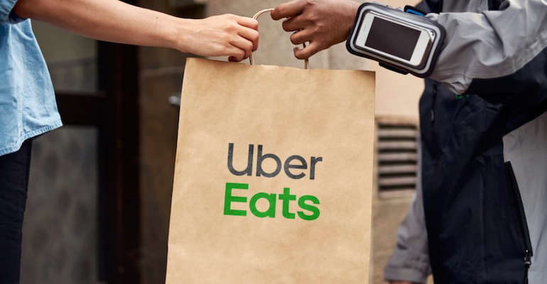 Albertsons expands grocery delivery with Uber Eats