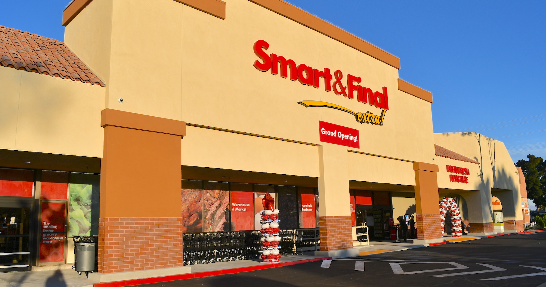 smart and final logo