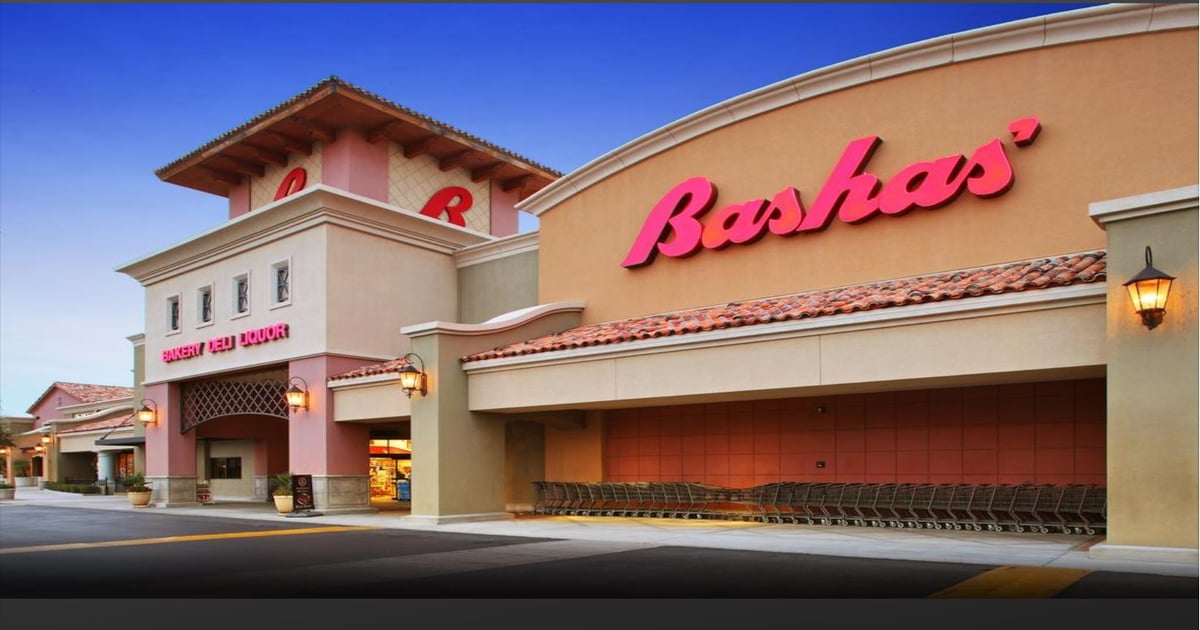 Bashas’ calls on customers to join in 90th anniversary celebration