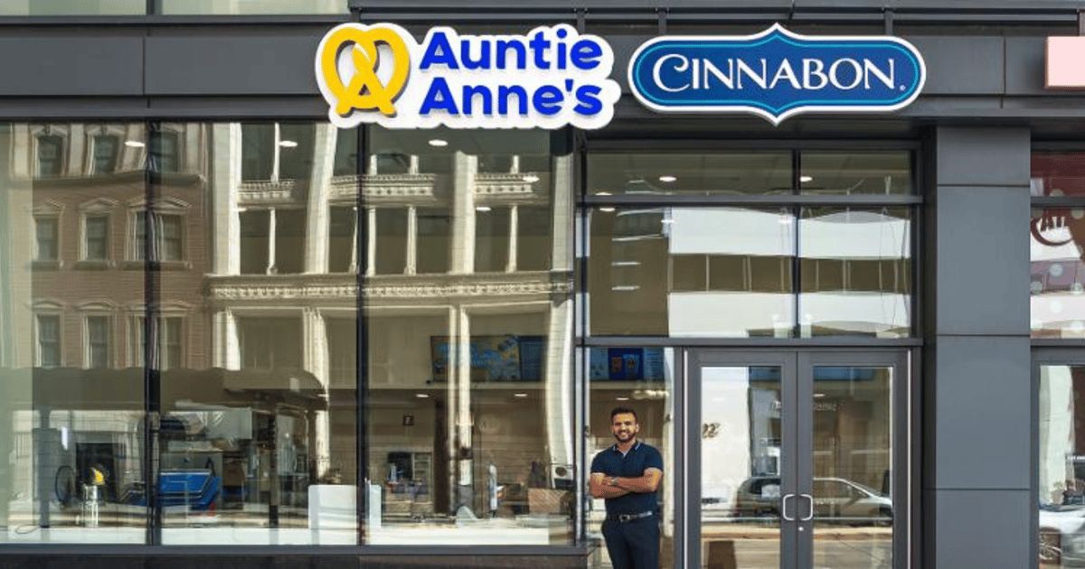 Former Albertsons exec named CEO of Cinnabon parent