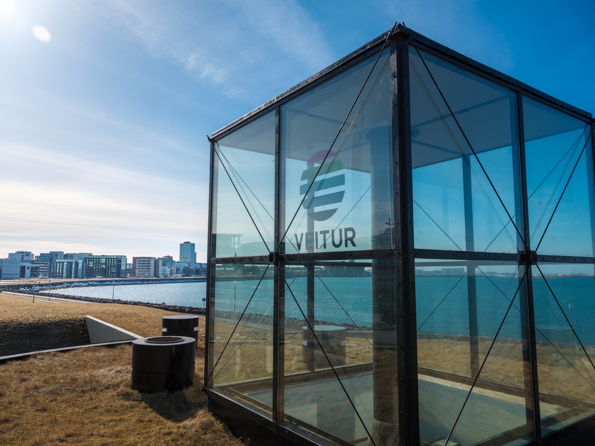 Stjórnendur og stjórn