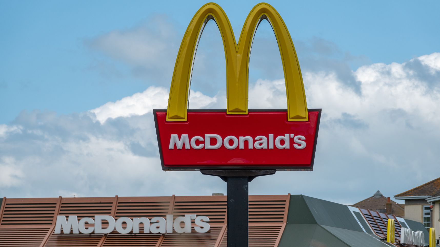 McDonald's Drops IBM's AI Order Tech, Seeks New Drive-Thru Tech