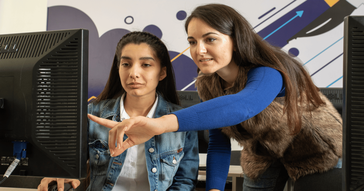 Meta, YouTube Experts Offer AI Skills Advice at AI Summit New York