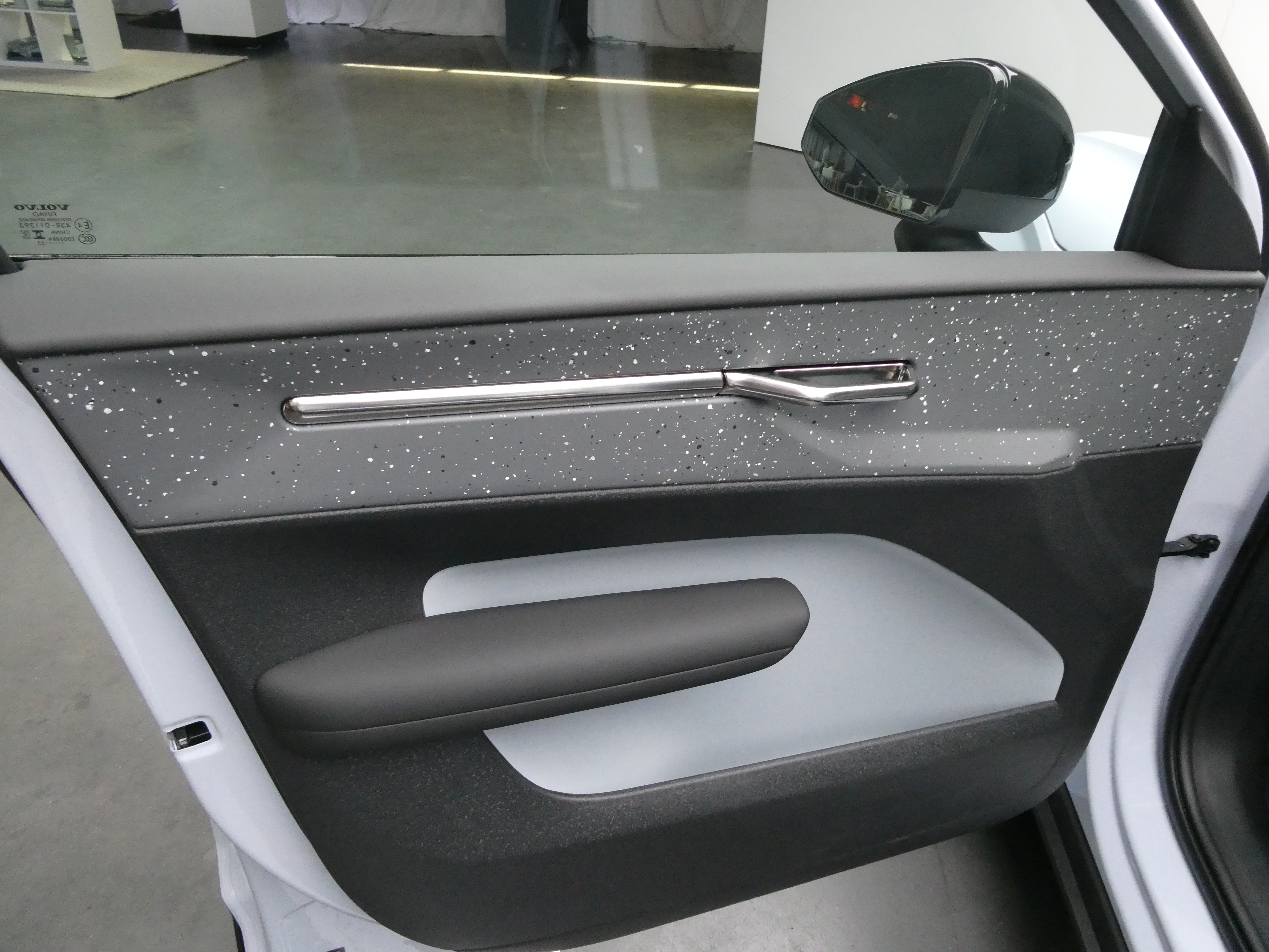 2025 Volvo EX30 Makes U.S. Debut