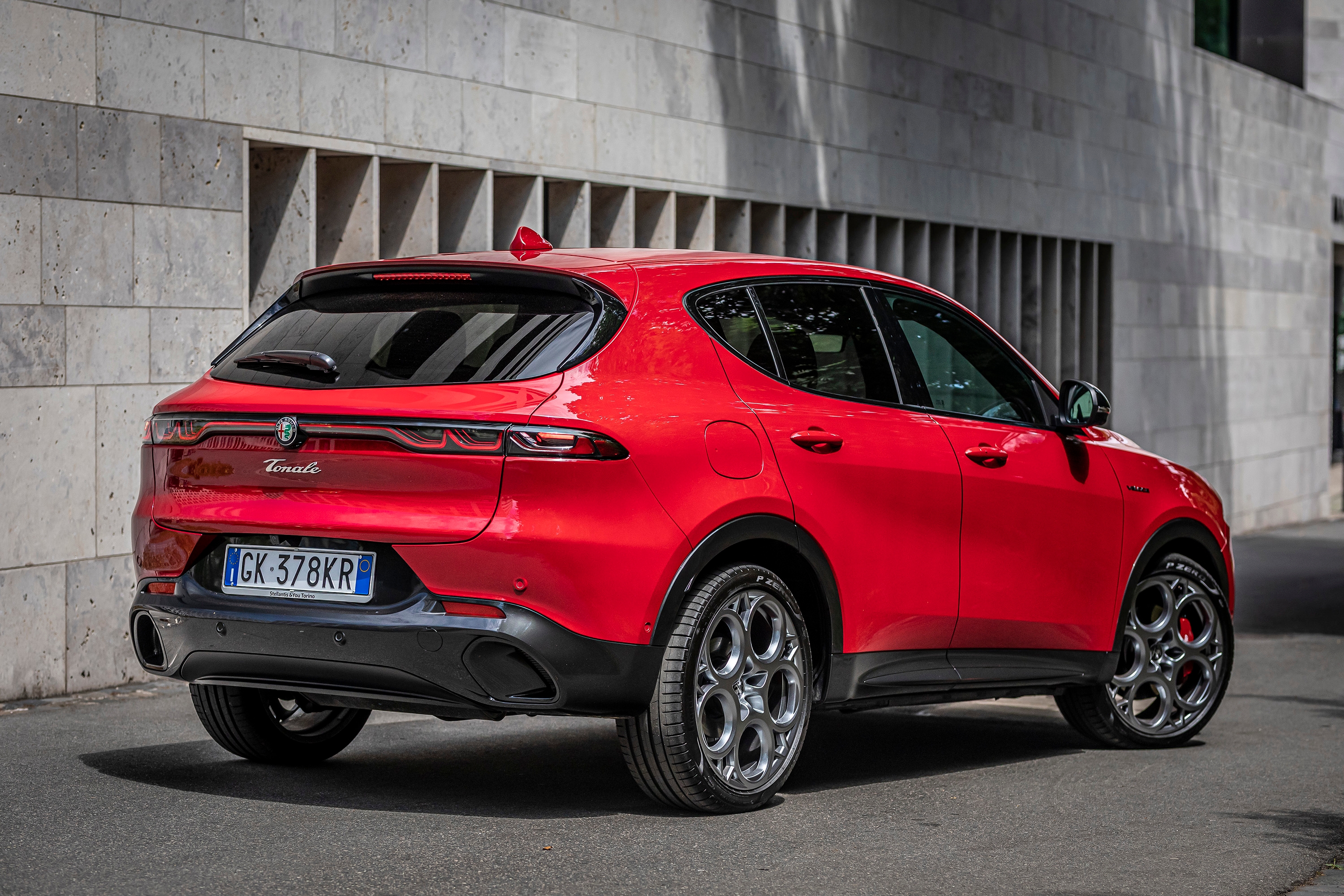 Can Alfa Romeo be Stellantis's viable premium brand in the U.S.?