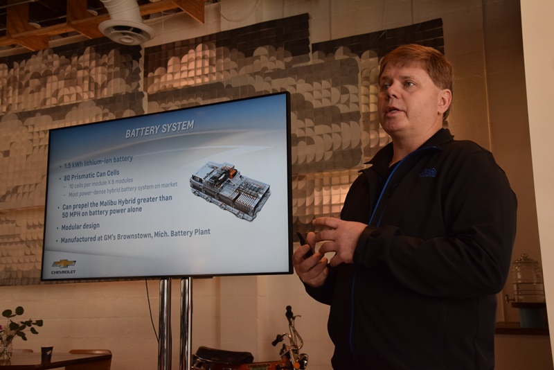 2016 Chevrolet Malibu Hybrid | Photo Gallery