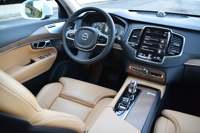 Volvo XC90 | Cabin Delivers Hypnotic Beauty Wards 10 Best Interiors
