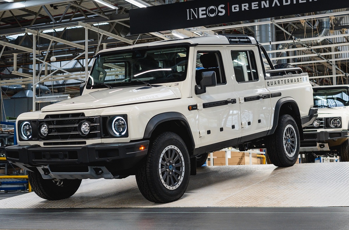 Grenadier Quartermaster 'Ready for Christmas'... in Europe