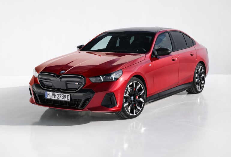 BMW Debuts 2024 5 Series