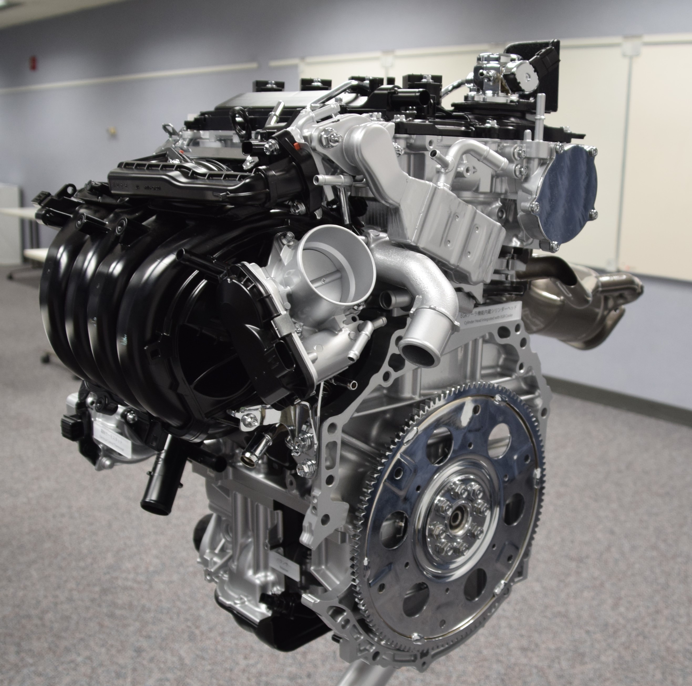 2019 Wards 10 Best Engines | Gasoline, Diesel, Electrification Honored