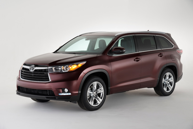 Toyota Unwraps Third-Generation Highlander