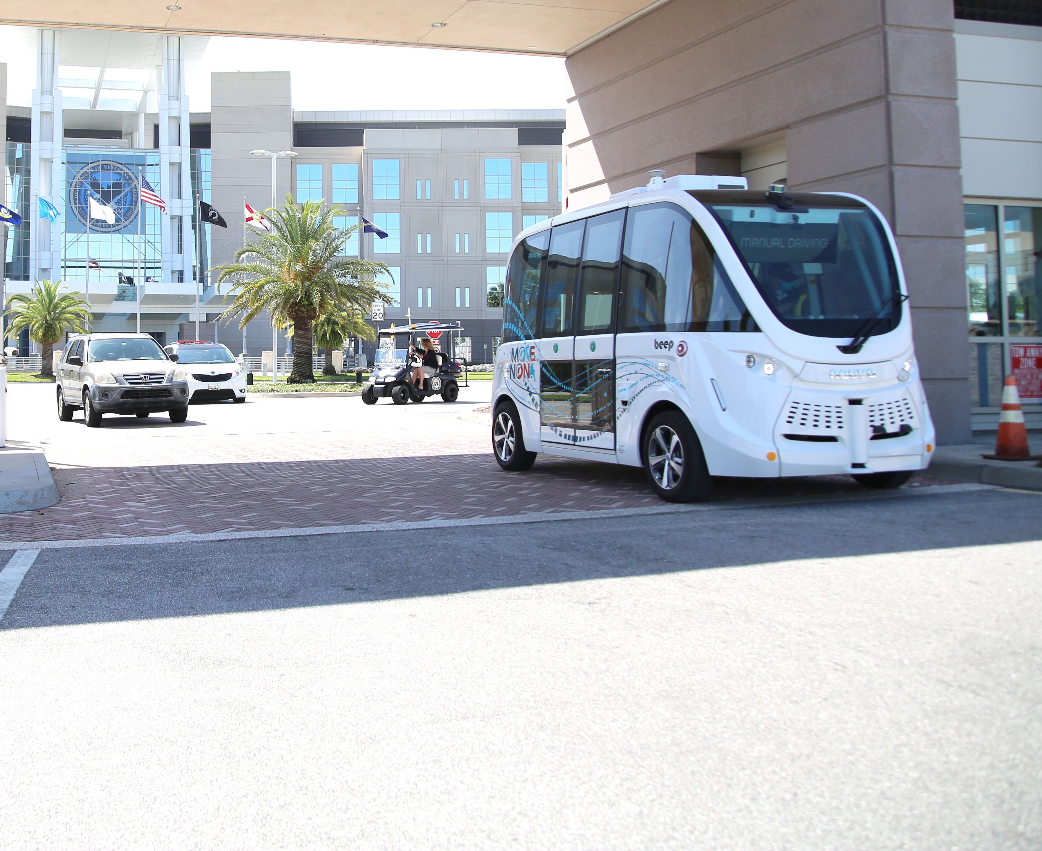 Autonomous People Mover Repurposed As Pizza Mover