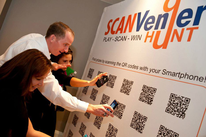 9 Digital Scavenger Hunts for Teambuilding