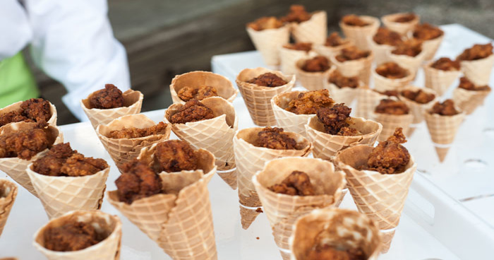 8 Mess-Free Serving Ideas for Traditionally Messy Menu Favorites