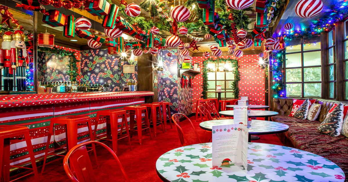 13 Holiday Pop-Ups for Event Design, Activity Ideas, Photo Booths, and More