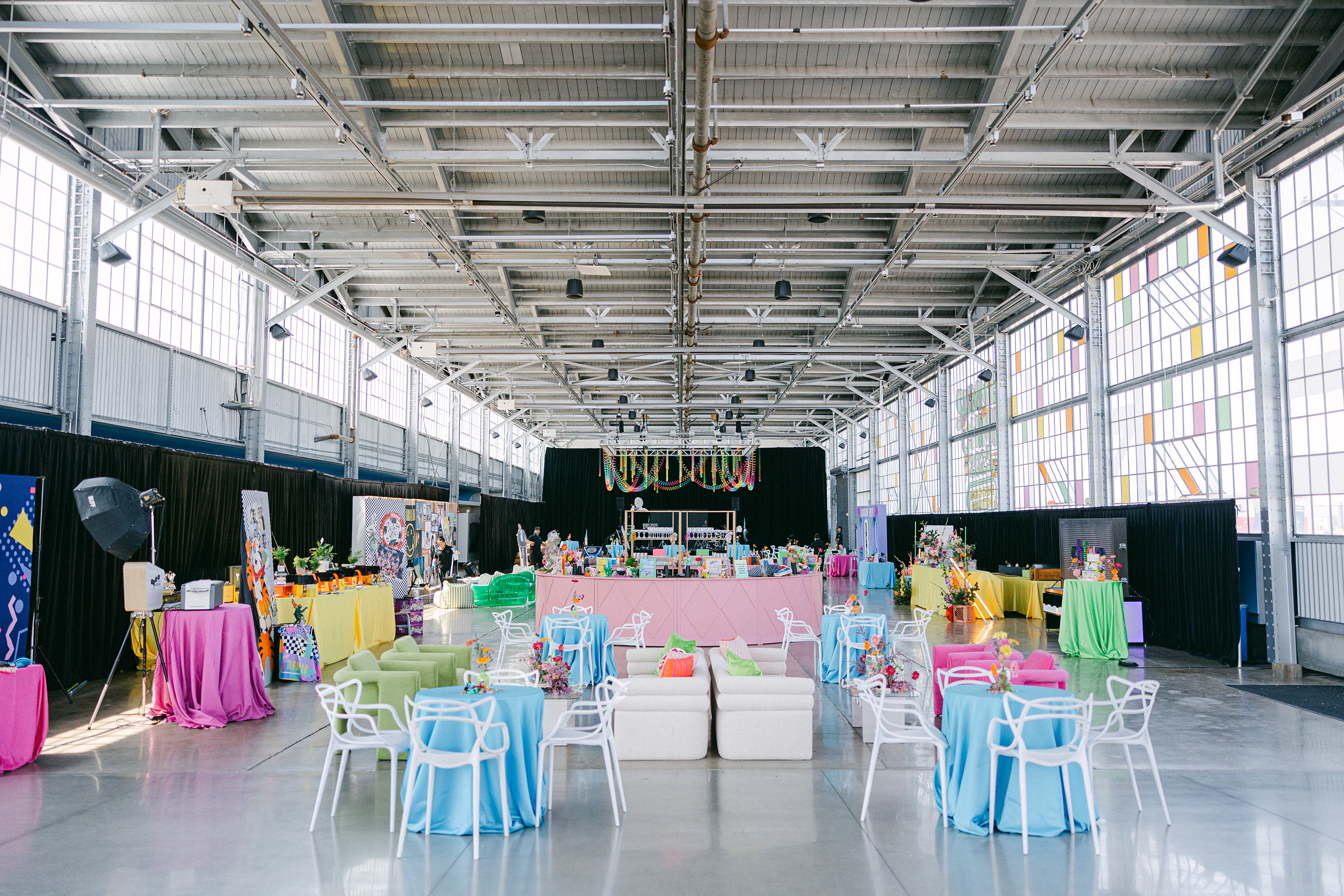 This Corporate Event Has All the '90s Decor Inspo You Need