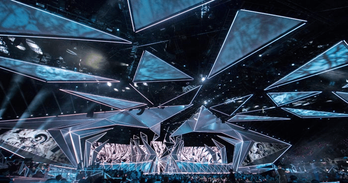 Q&A: A Behind-the-Scenes Look at the MTV Video Music Awards' Ambitious ...