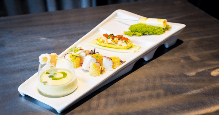 Plate presentation