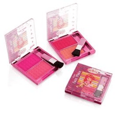 Strawberry Shortcake Gets Made Up | License Global