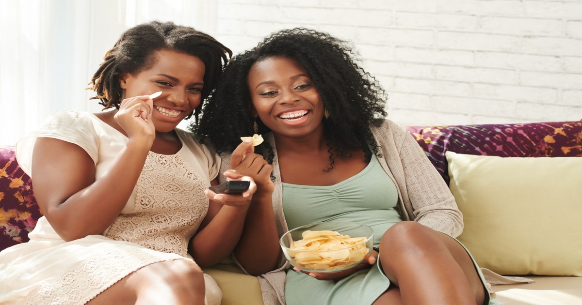 Americans are stressed and snacking