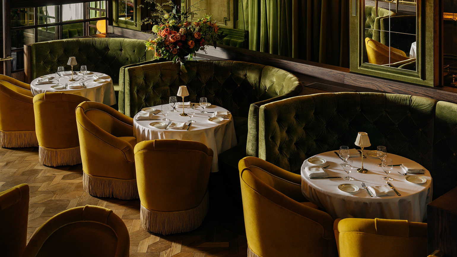 The Occidental is back open in Washington, D.C. following a Starr ...