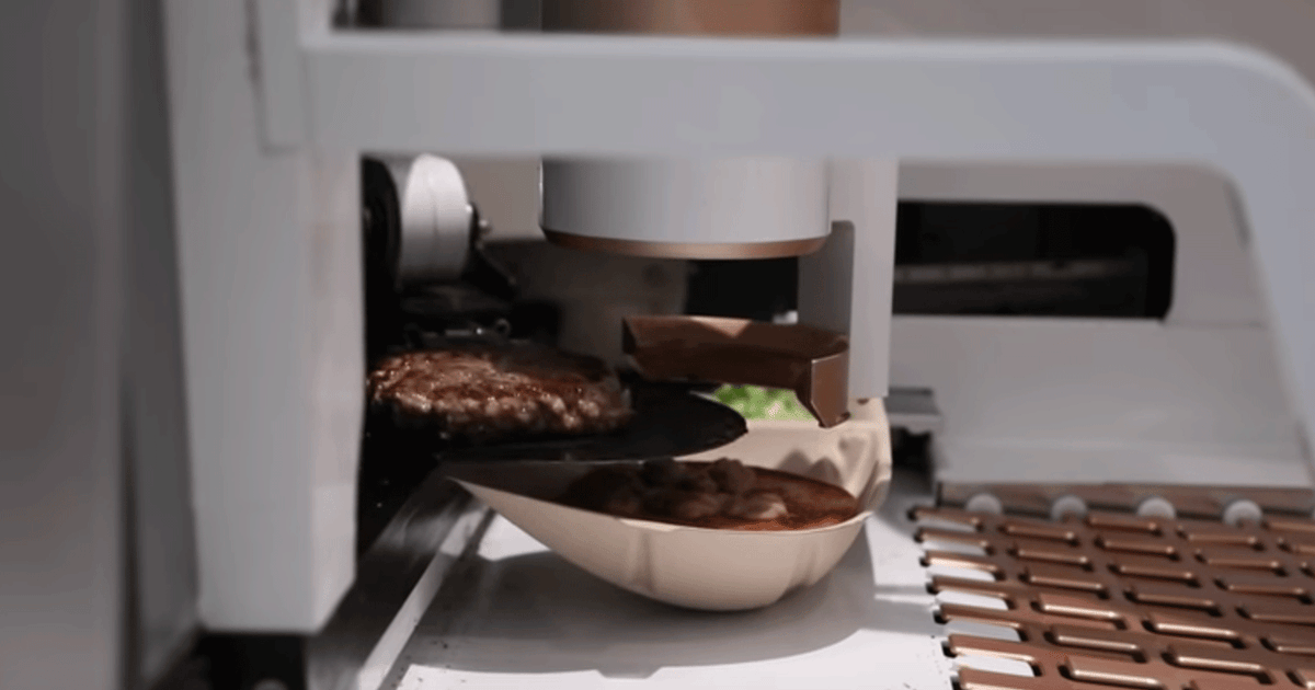Video of the week: Burger bot startup opens first restaurant