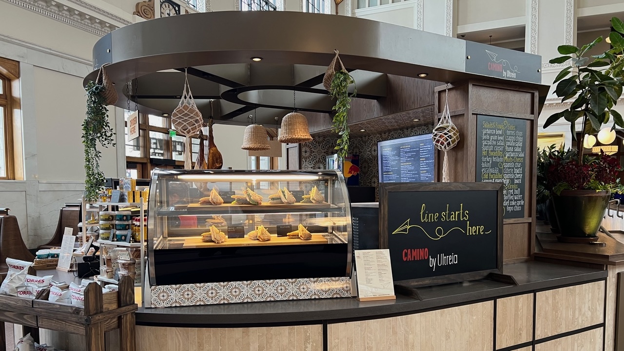 Jennifer Jasinski opens grab-and-go concept