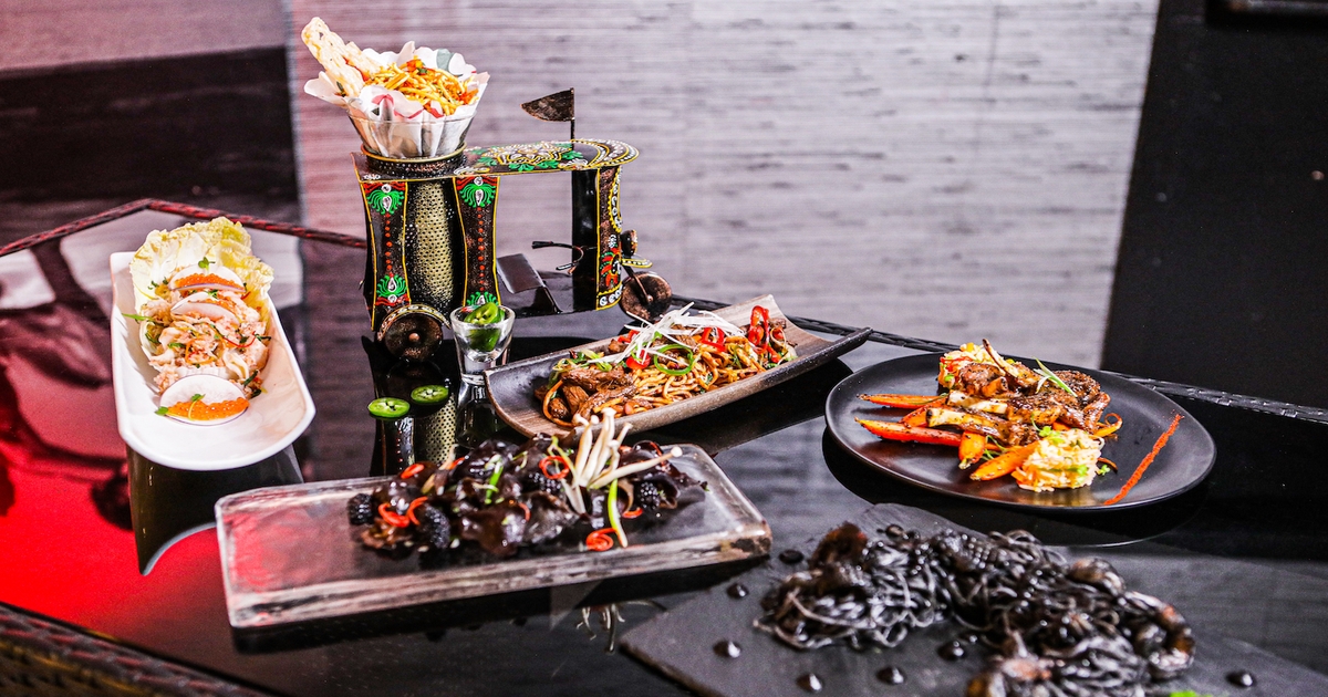 Vermilion in Chicago changes its menu to focus on Chinese-Indian food