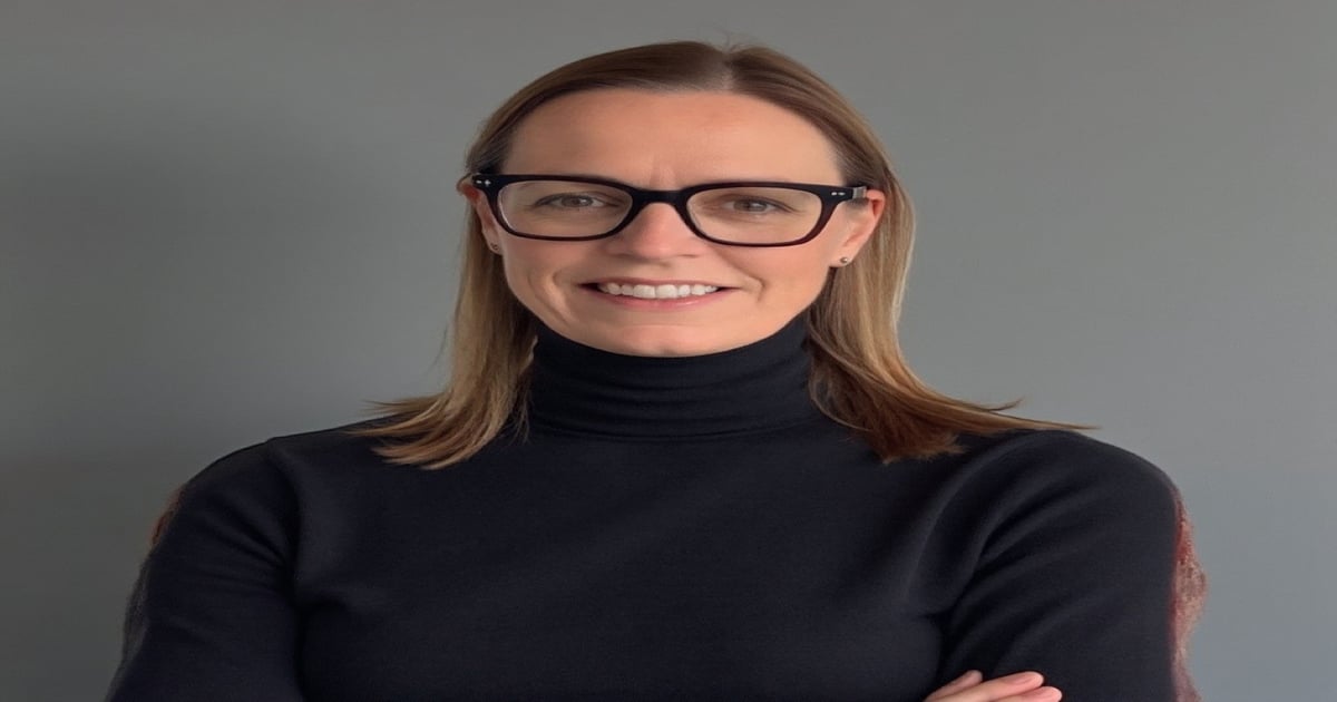 HSBC's Gail Russell joins Santander UK