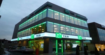 TEB expands mobile banking to include live chats