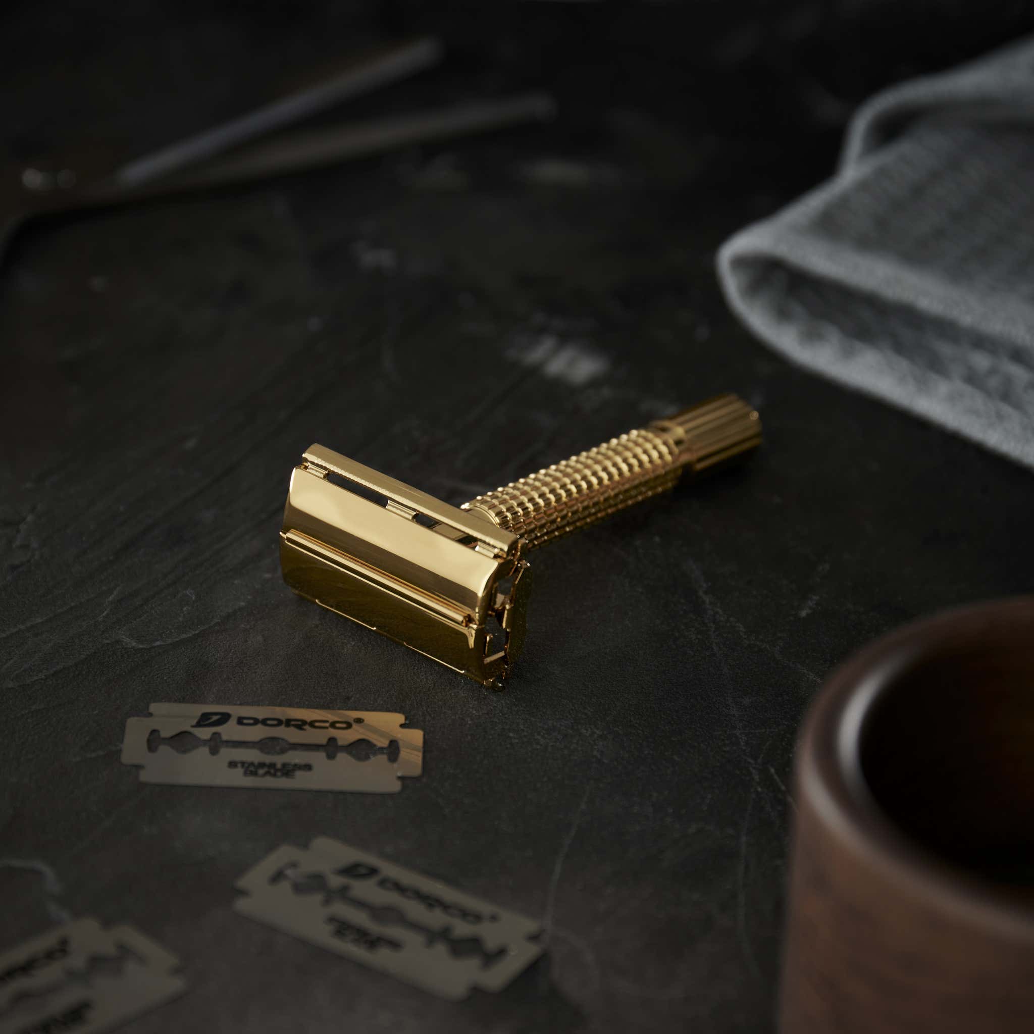 Gold-Tone Safety Razor | In stock! | Fort Tempus