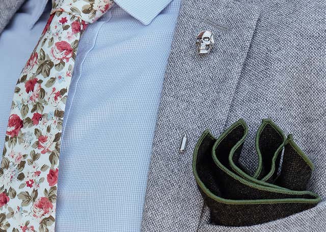 El alfiler de solapa: la guía definitiva