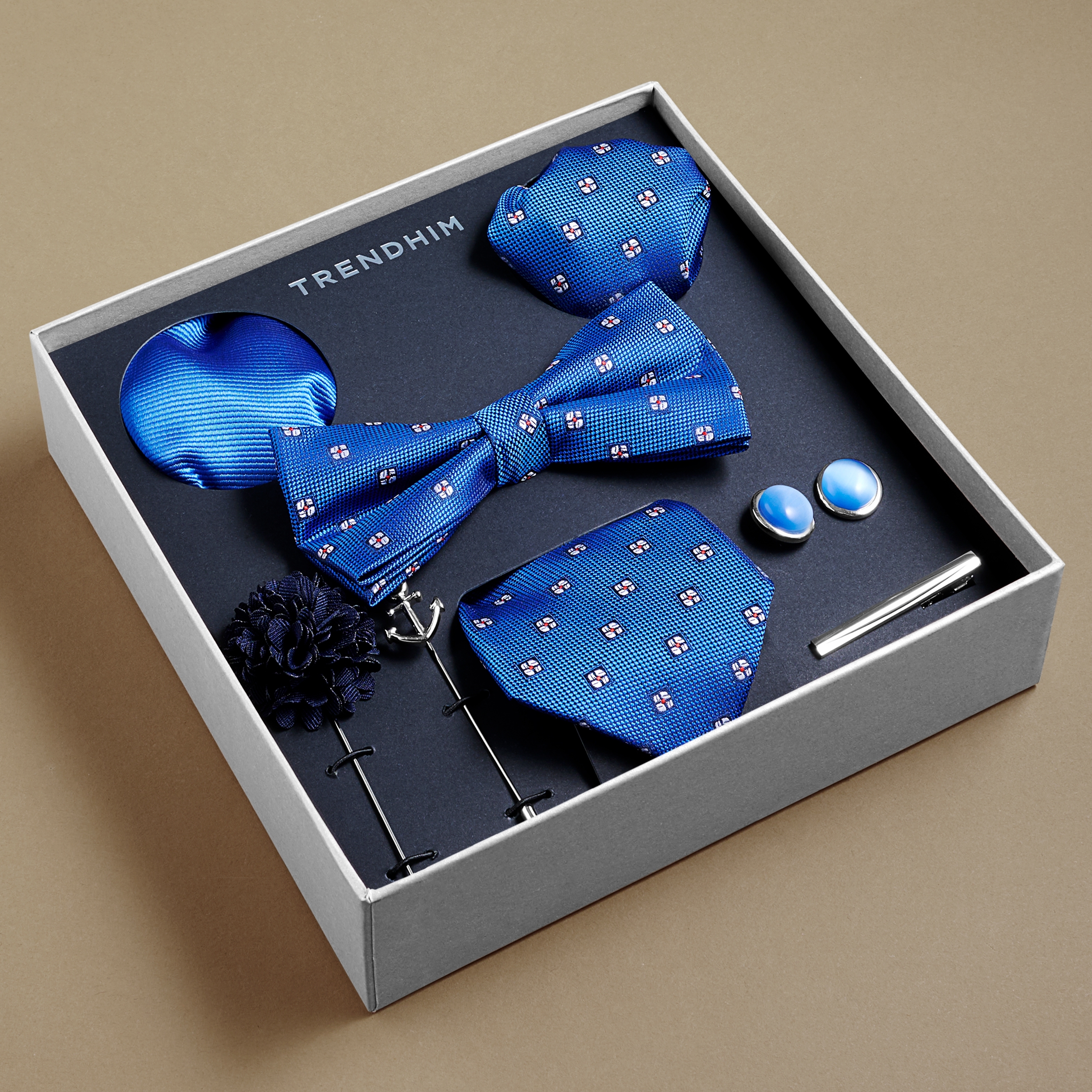 Suit Accessory Gift Box | Blue, White & Silver-Tone Set | In stock ...