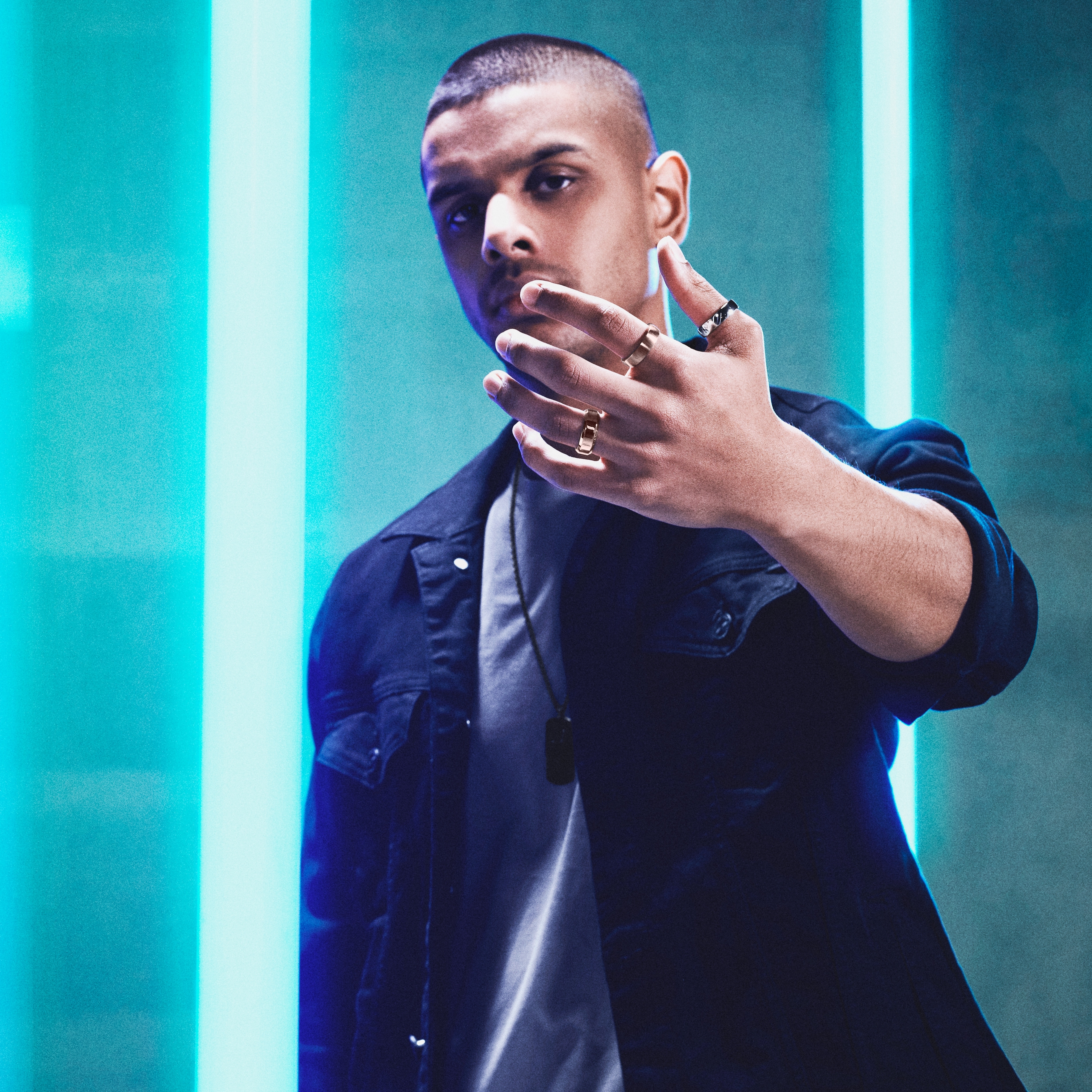 Ferrum | 6 mm Polished Silver-tone Stainless Steel D-Shape Ring | In ...