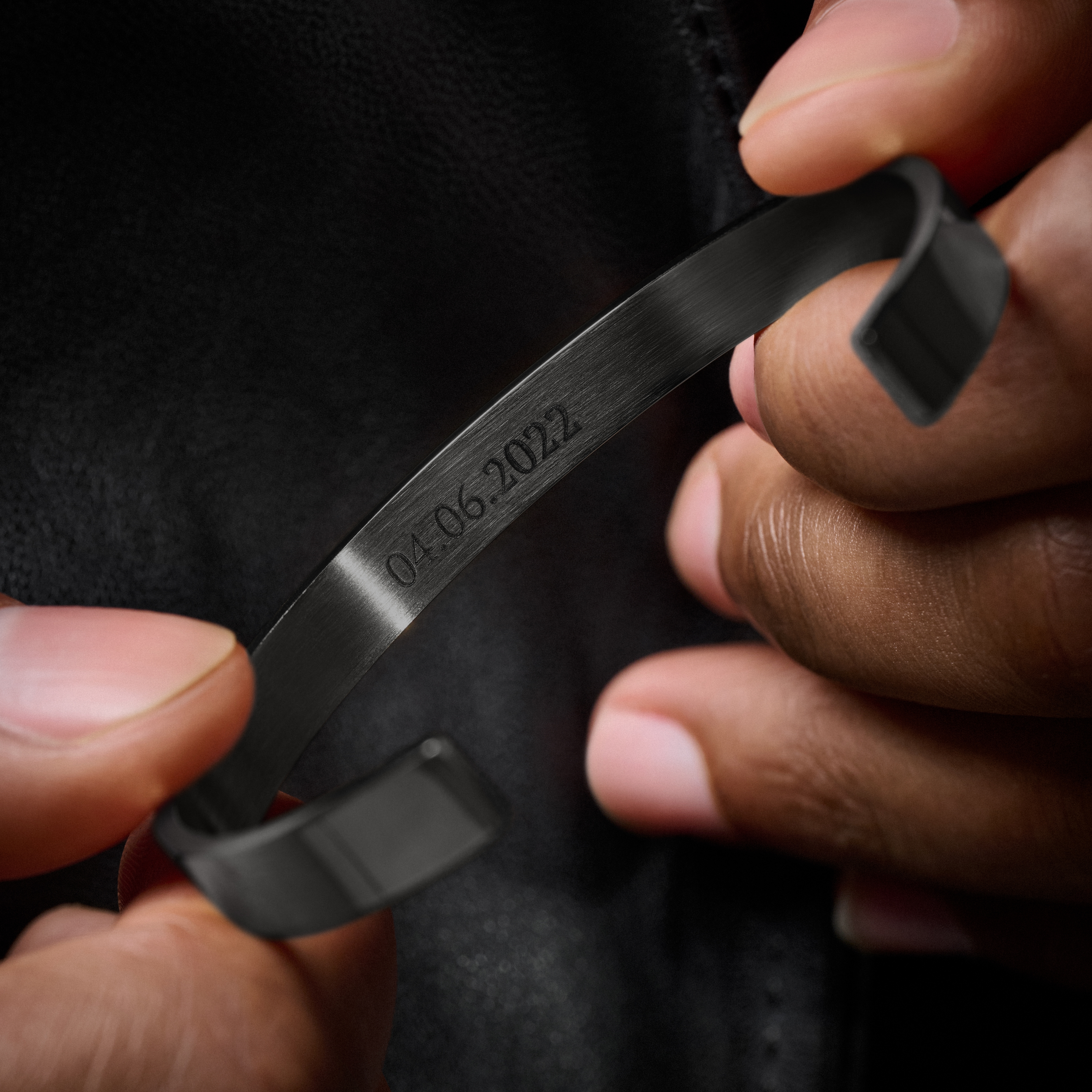 Black Stainless Steel Cuff Bracelet | In stock! | Lucleon