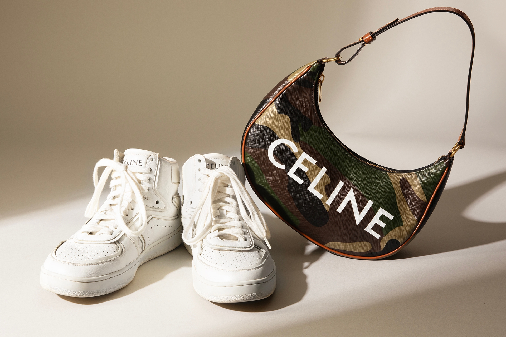 Shop Timeless Celine Fashion | Vestiaire Collective Pre-loved Pieces
