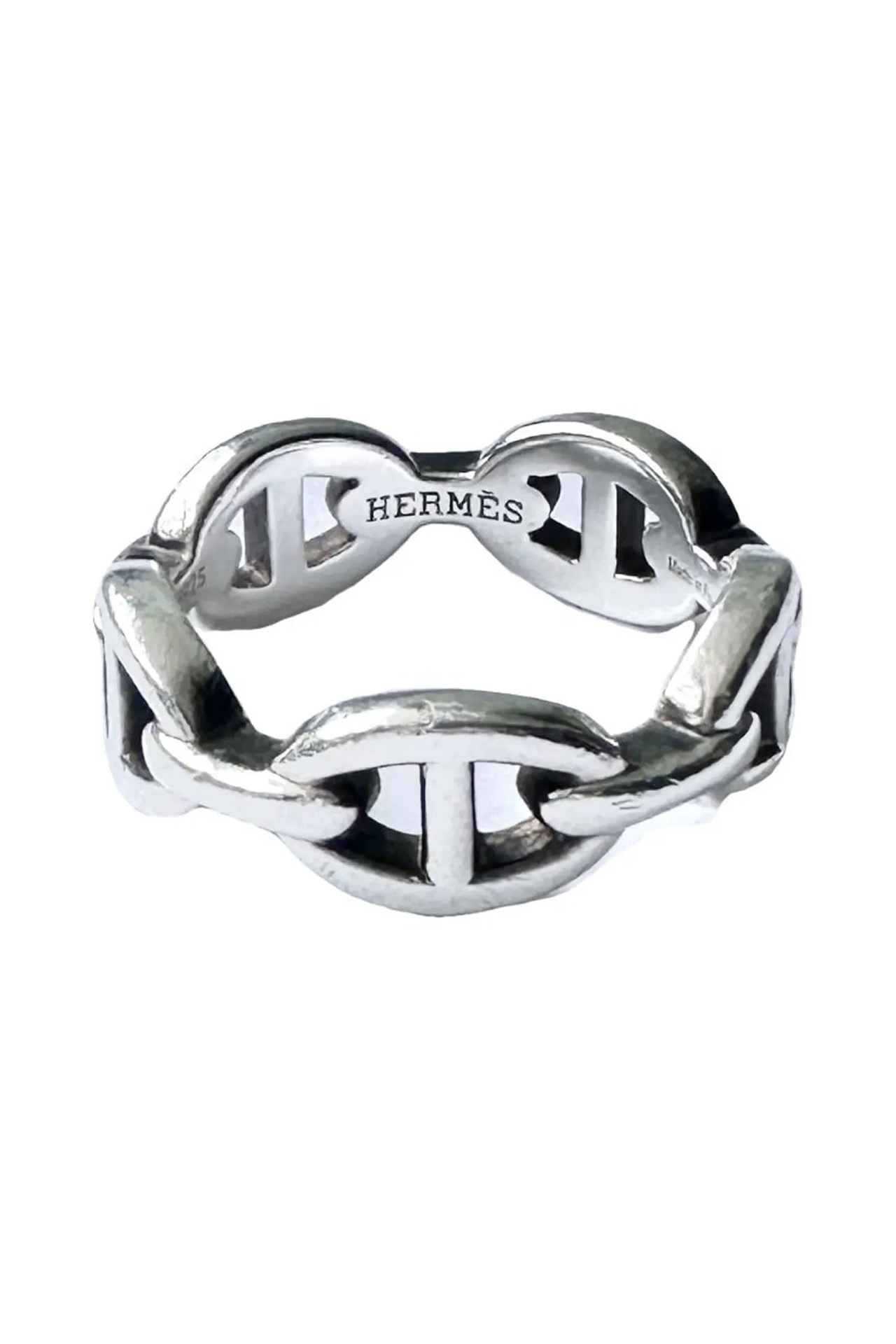 Top 5 Designer Rings for Your 2024 Holiday Season - Elevate Your Style