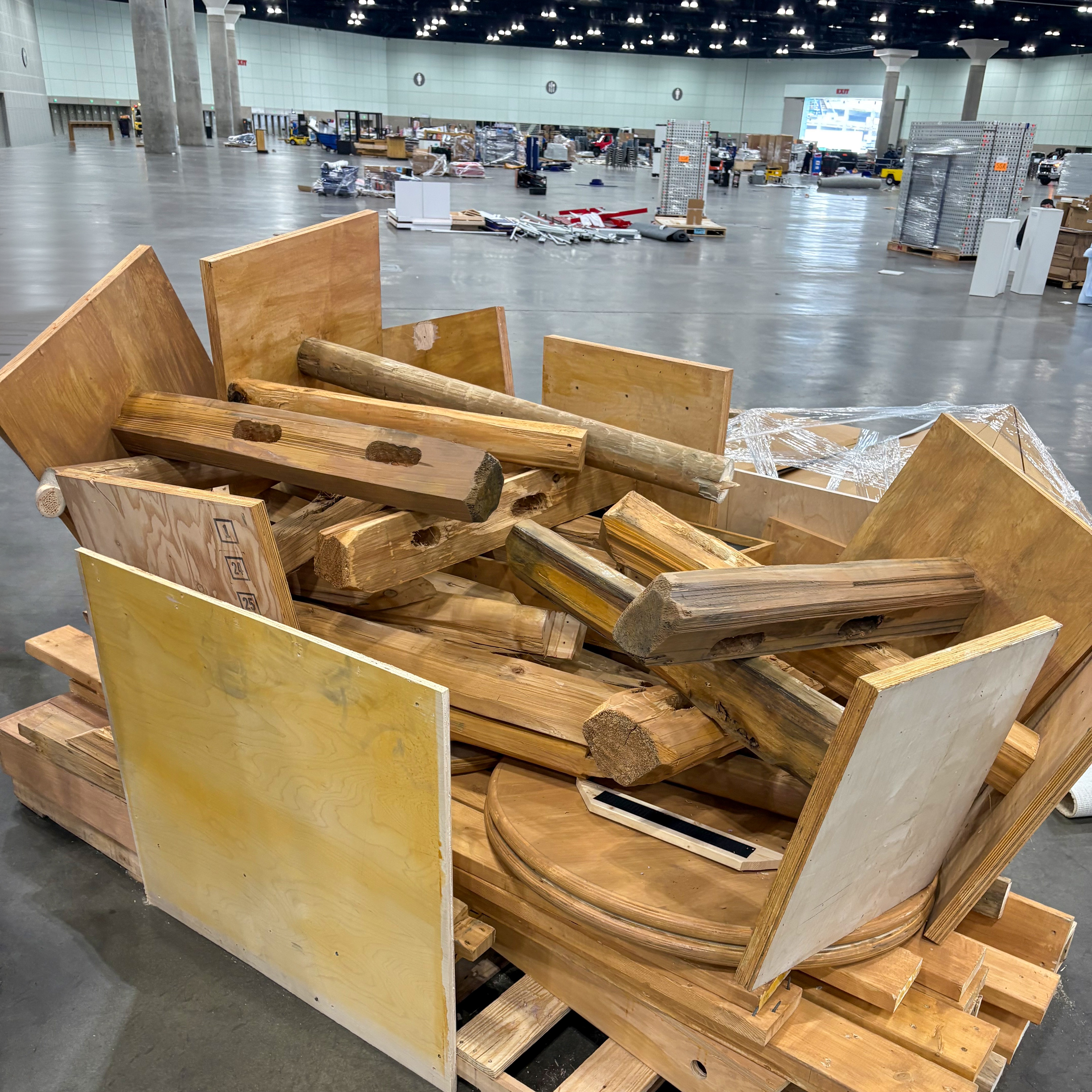 L.A. Convention Center Diverts Waste to Wildfire Rebuilding