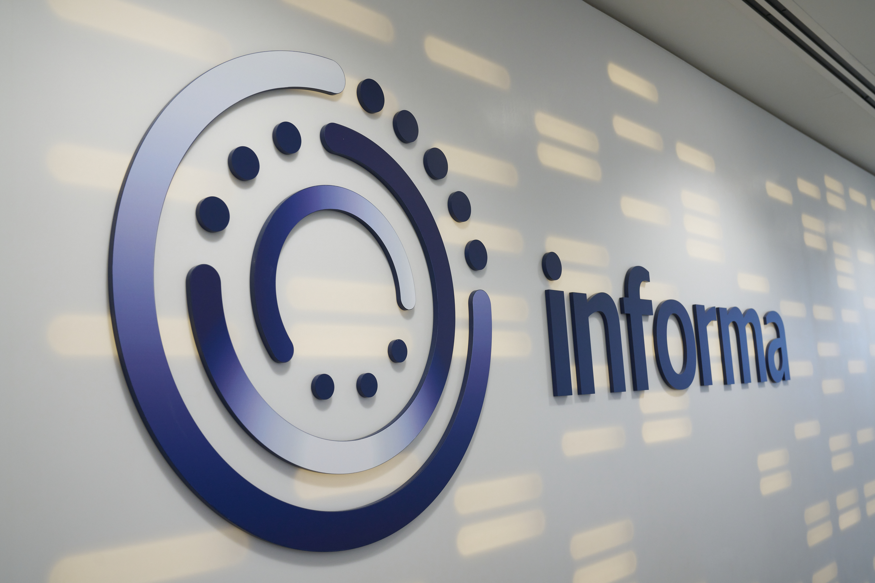 Informa Reports Record Earnings in 2025; Projects Growth in 2026