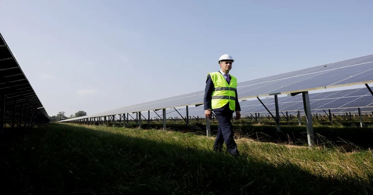 UK Solar: 2025 milestones and the outlook for 2026
