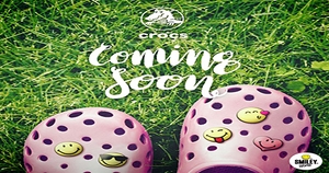 Smiley Steps into Crocs | License Global