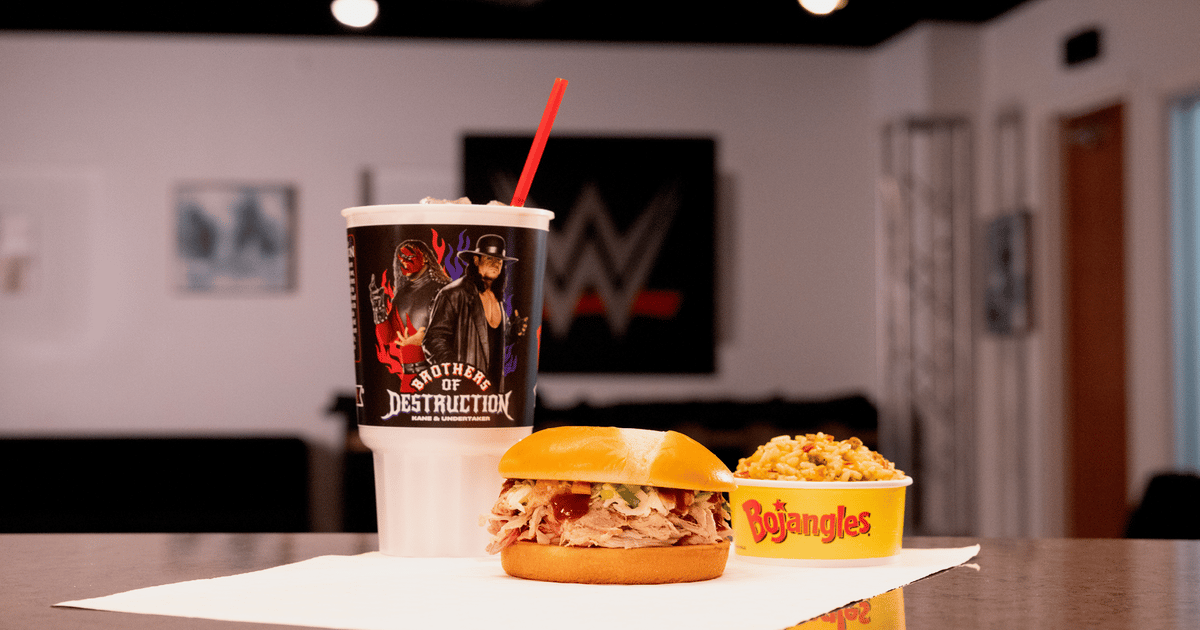 Bojangles Offers WWE Collectible Cups
