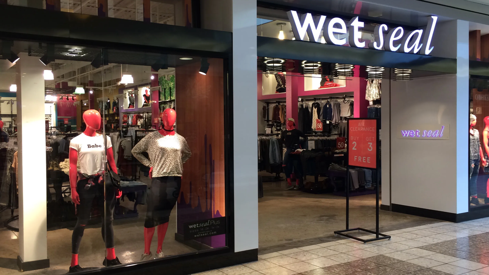 Wet Seal Names New Partner for Apparel