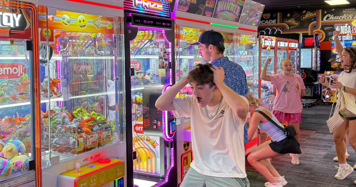 Chuck E. Cheese Unveils Clawcade-Powered Chuck’s Arcade at Brea Mall