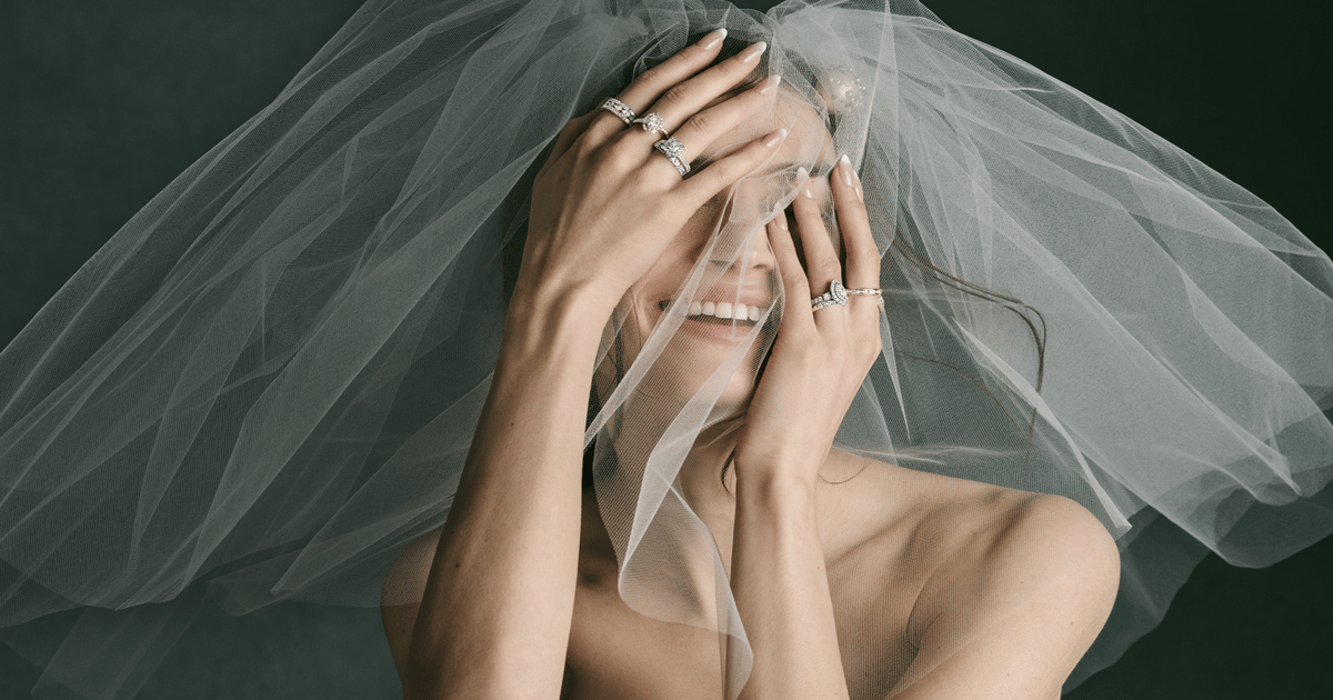 Jared Jewelers Introduces Vera Wang VOW Line