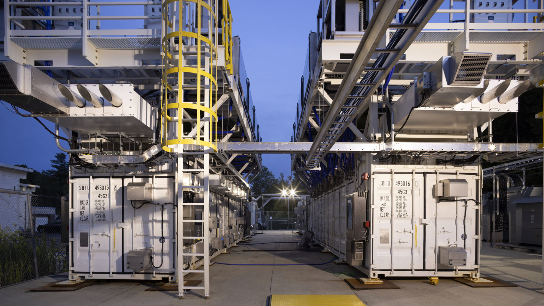 Hydrogen’s Hurdles, Fuel Cells’ Rise in Data Center Power